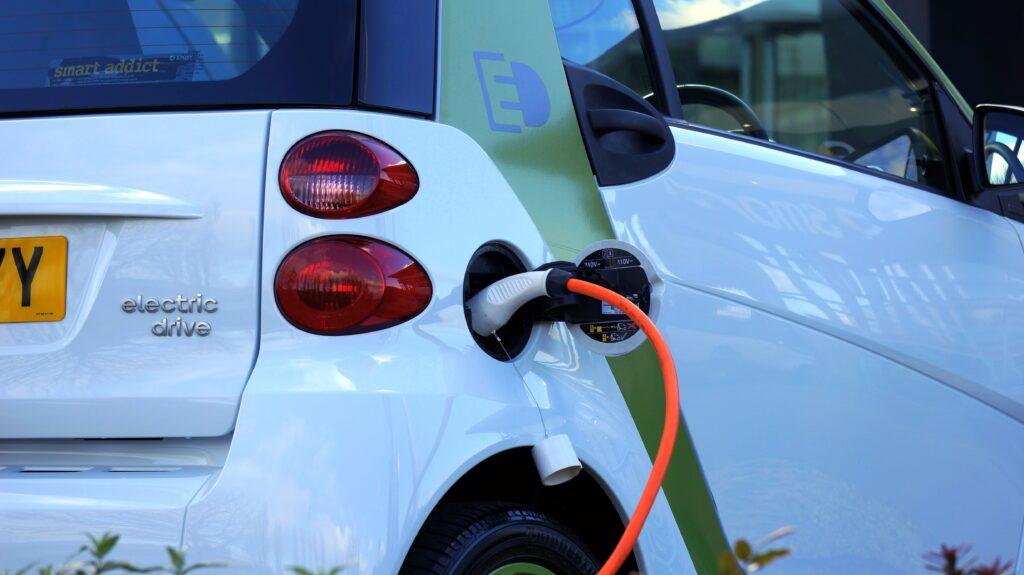 Hungary Takes the Lead in Electric Car Battery Production - Hajdú-Bihar ...